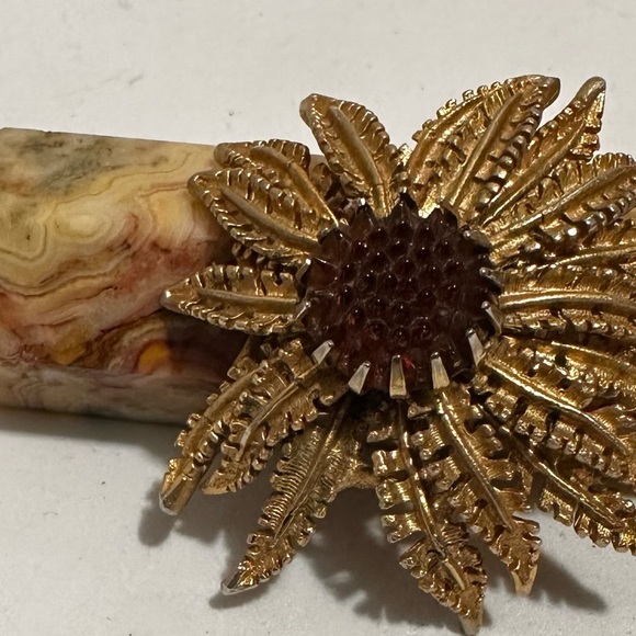unsigned | Jewelry | Vintage Pot Metal Brooch | Poshmark